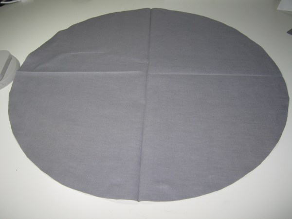 How to cut a really large circle from cloth without a pattern | Random ...